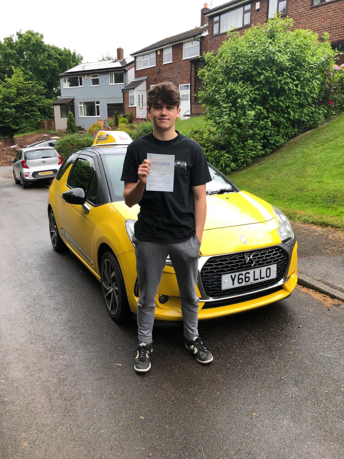 Driving Lessons in Manley | Yello Driving School